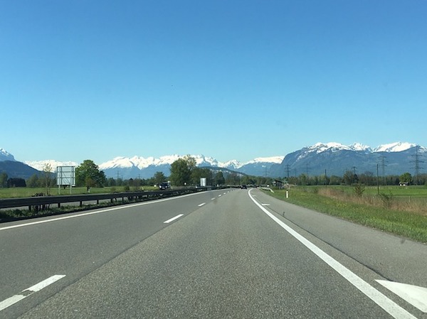 Macquarie renforce sa position dans APRR | CFNEWSINFRA